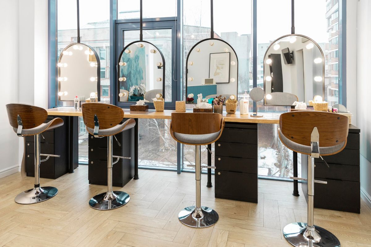 6 conseils pour décorer un salon de coiffure dans un style moderne